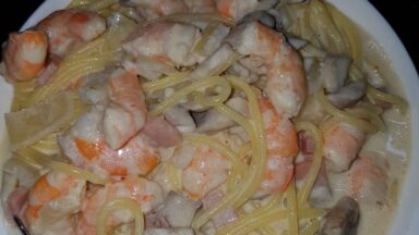 Creamy Garlic Chicken Prawns & Scallops - Slow Cooker Tip