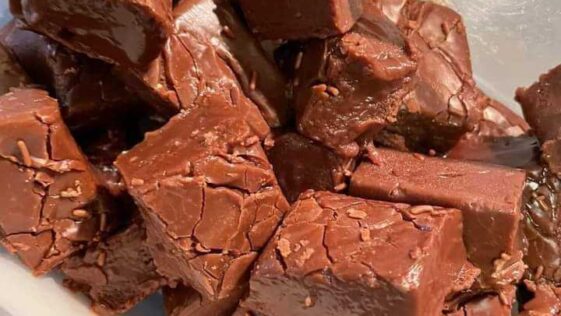 Coconut Ice Fudge - Slow Cooker Tip