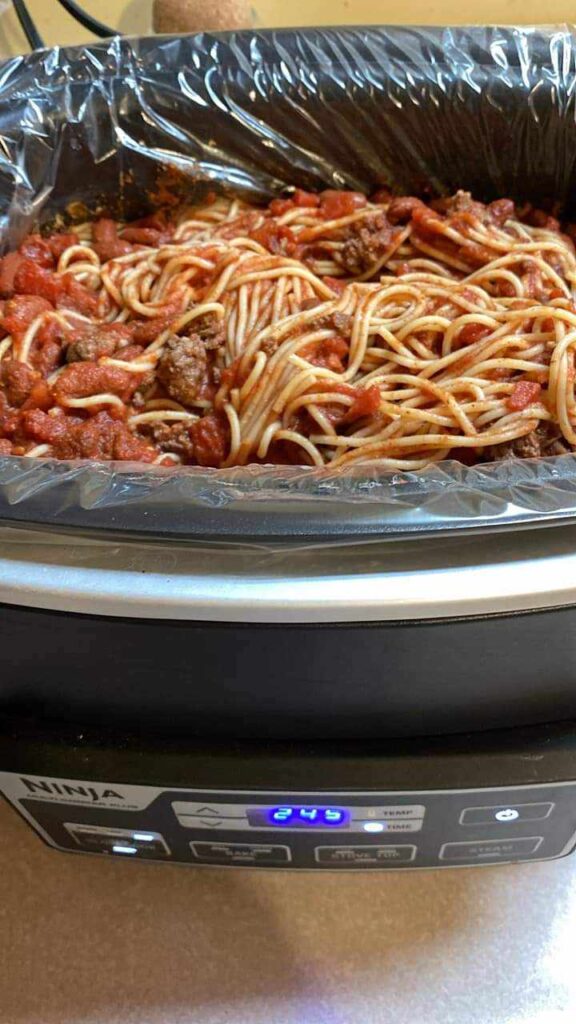 CHILI SPAGHETTI RECIPE - Slow Cooker Tip